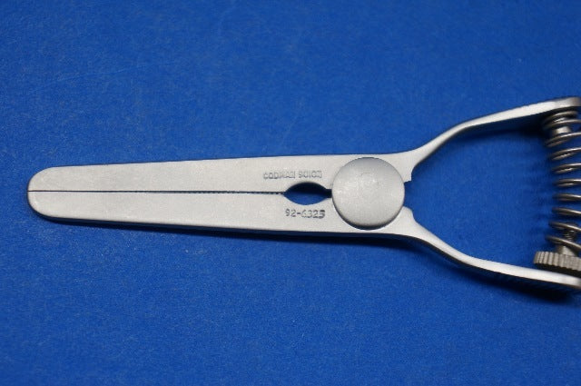 Codman 92-6325 Glover Bulldog Clamp, DeBakey Jaw, 1- 1/4in Jaw Length ...