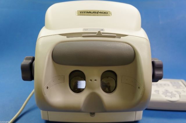 Titmus i400 Vision Screener with Membrane Control Panel and 8 Slides ...