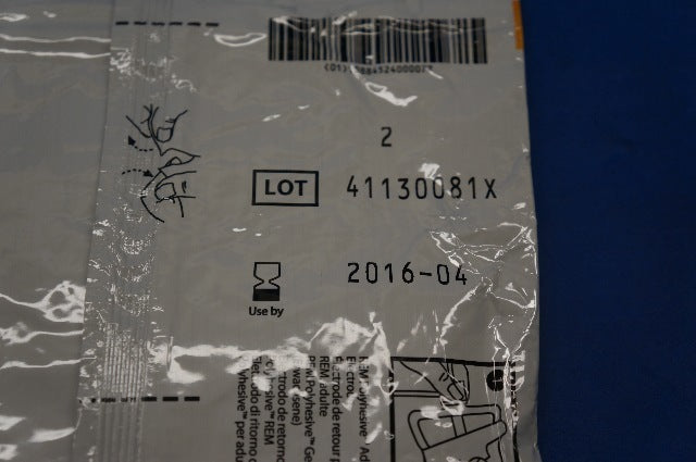 Covidien E7507 Valleylab REM Polyhesive Adult Patient Return Electrode ...