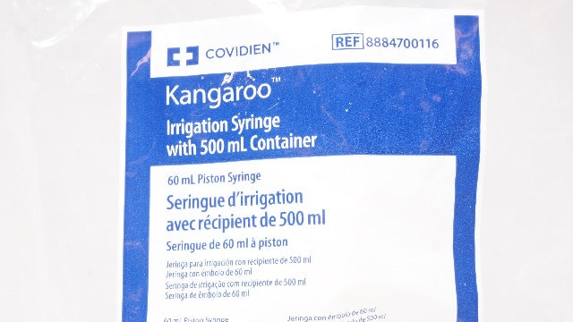 Covidien 8884700116E Kangaroo Irrigation Syringe w/500mL Container, 60 ...