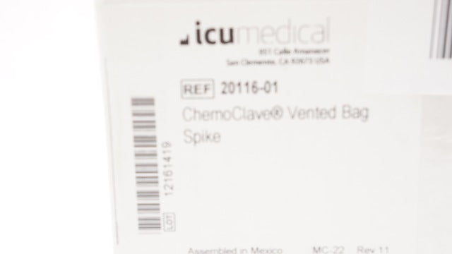 ICU Medical 20116-01 ChemoClave Vented Bag Spike - Box of 50 – Imedicsales