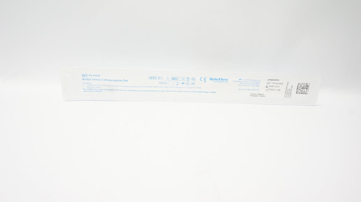 Arrow RA-04020 Teleflex Radial Artery Catheterization Set 20Ga x 1-3/4 ...
