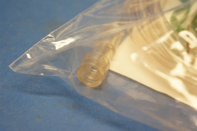 Hospitak 102 Medium Concentration Oxygen Mask ~ Lot of 50 – Imedicsales